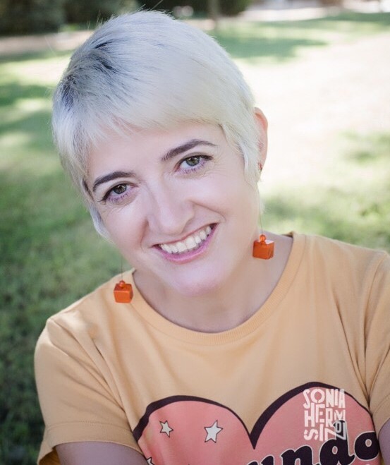 María Laso: «Mis alumnos conocen mi pasión por los libros ...